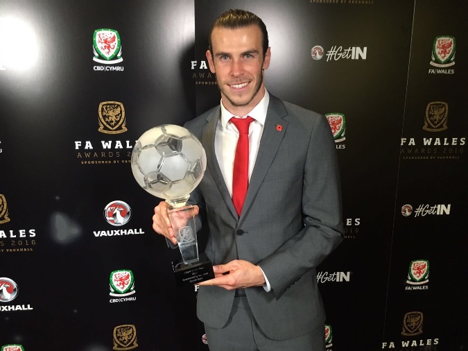 Bale retains Welsh Player of the Year crown