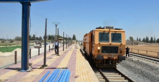Light at the end of the tunnel for Syria's war-ravaged railways