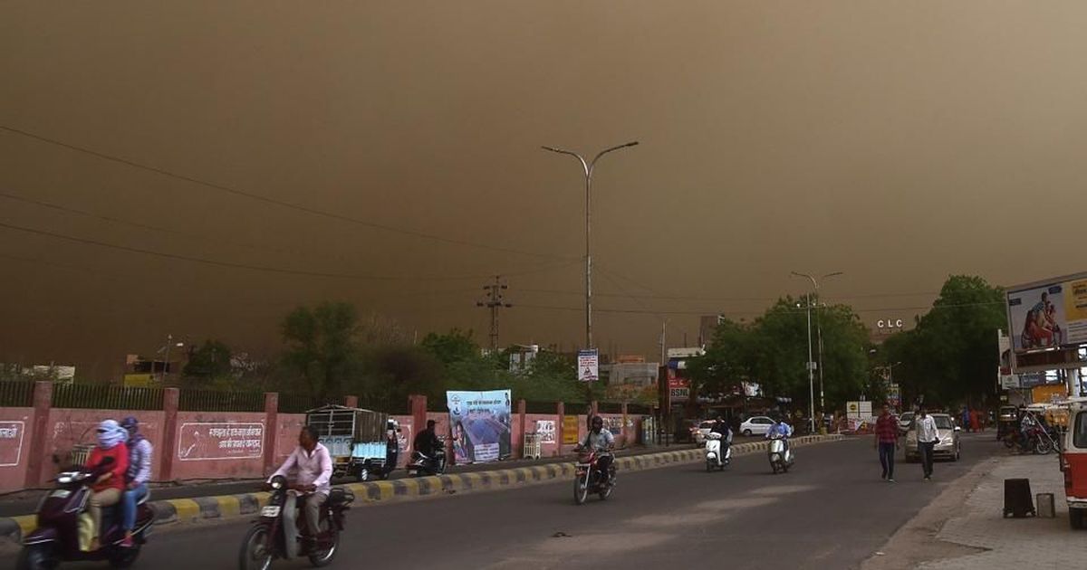 Storms kill 35 in India