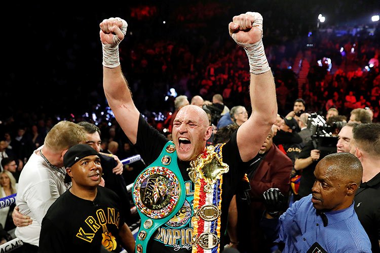 Sensational Fury crushes Wilder in heavyweight title rematch