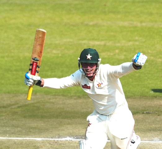 Taylor stitches huge total