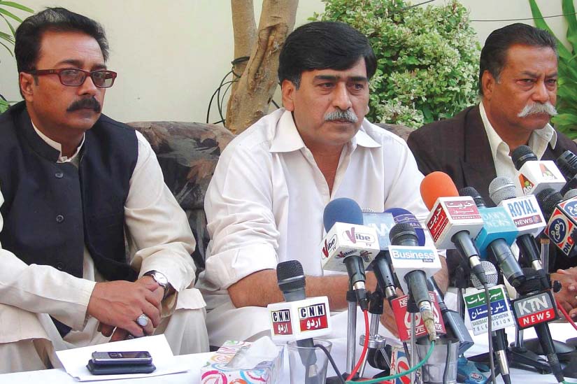 Defiant Afaq hits out at MQM