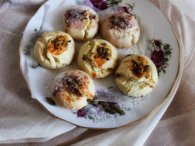 Naan khatai, the biscuits that make tea time Pakistani