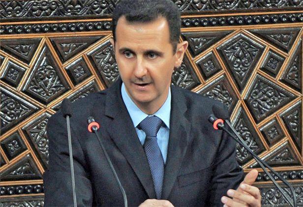 Assad will use chemical weapons: Top defector