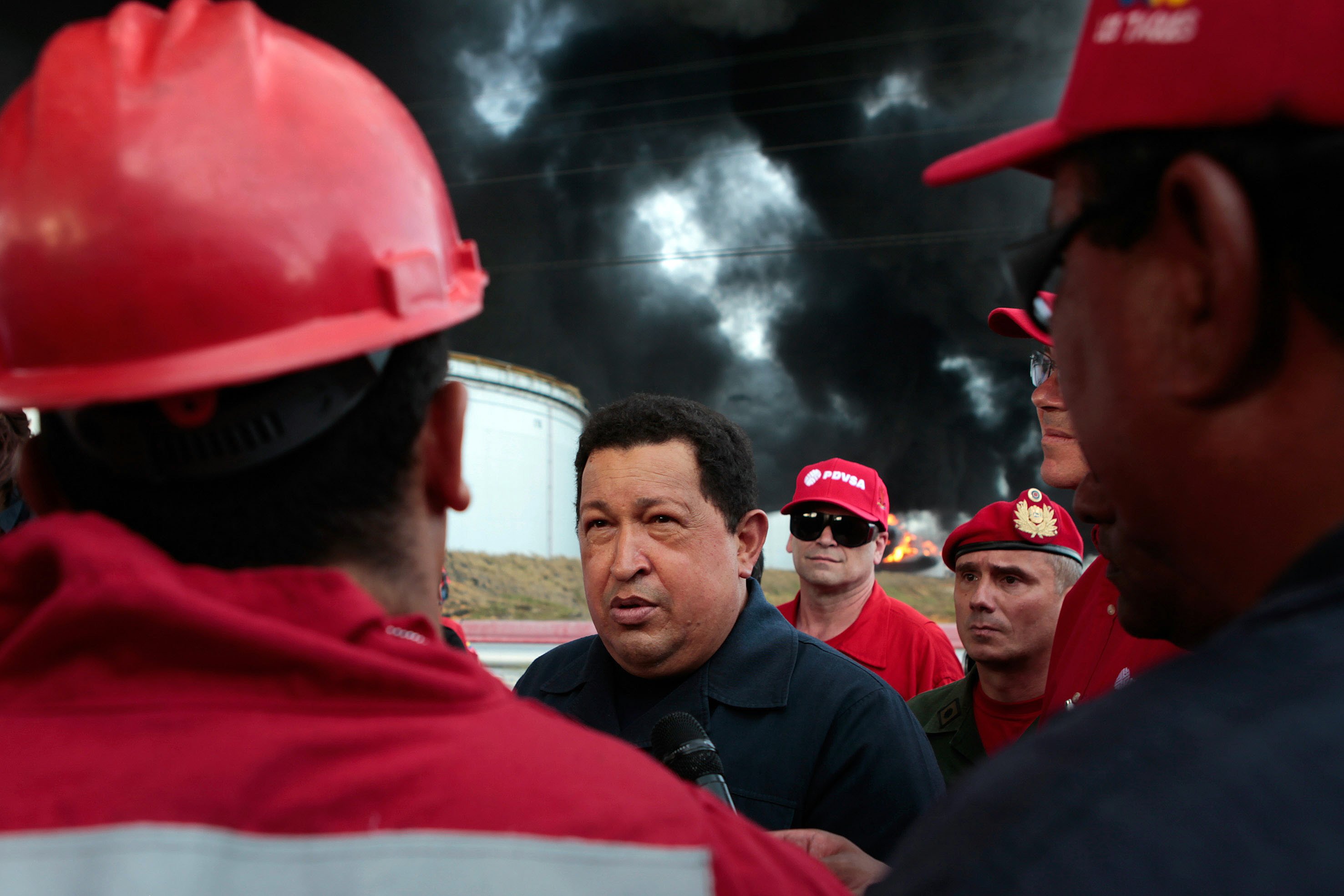 Venezuela struggles with refinery blaze after deadly blast