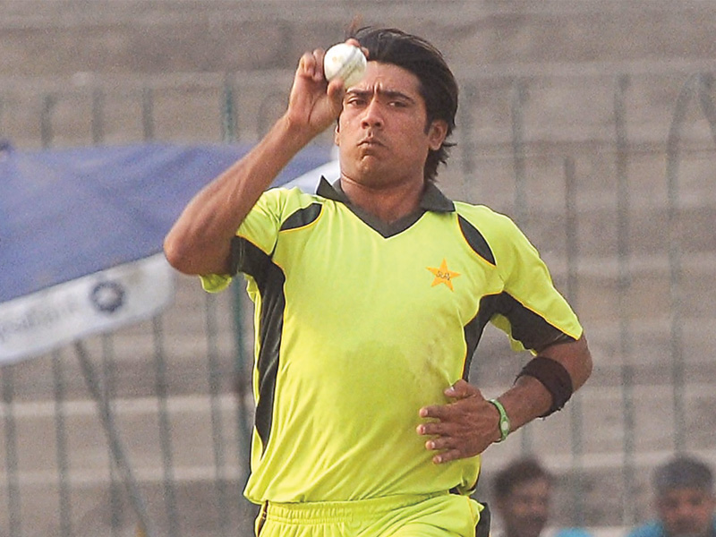 President's Trophy: Adnan, Sami shine on rain-affected day