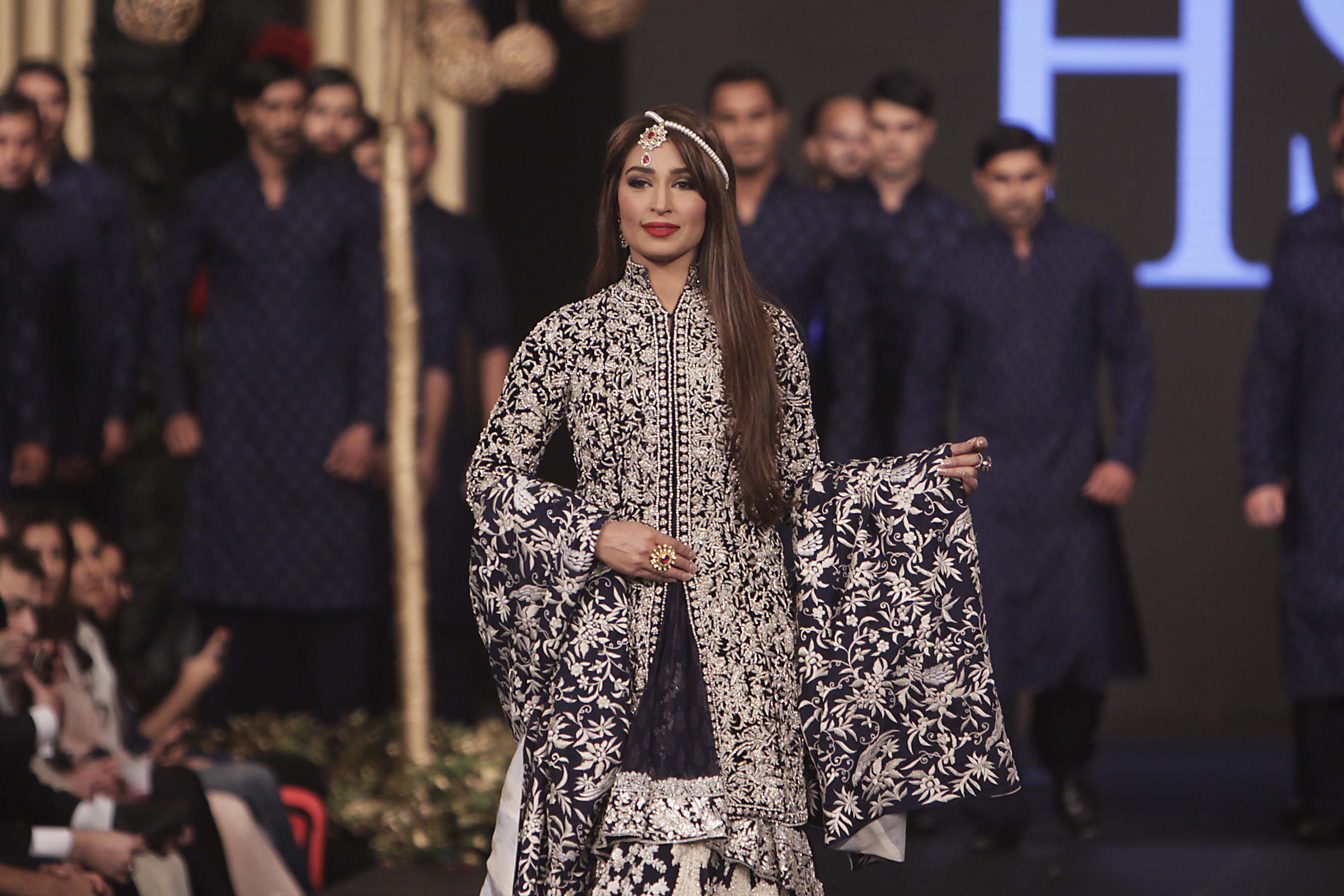 Cartoon: October 11, 2013