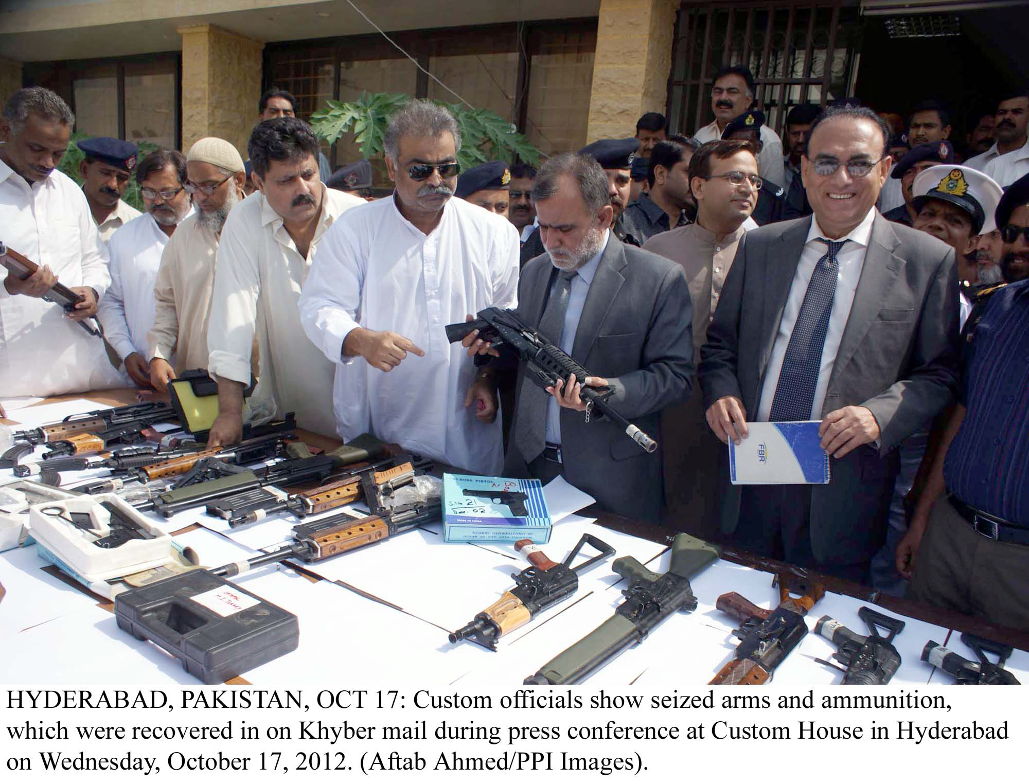 Illegal trade: Smuggled goods worth Rs15.7b seized in three years