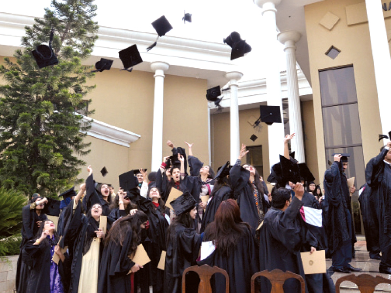 Convocation: Varsities urged to integrate education with society