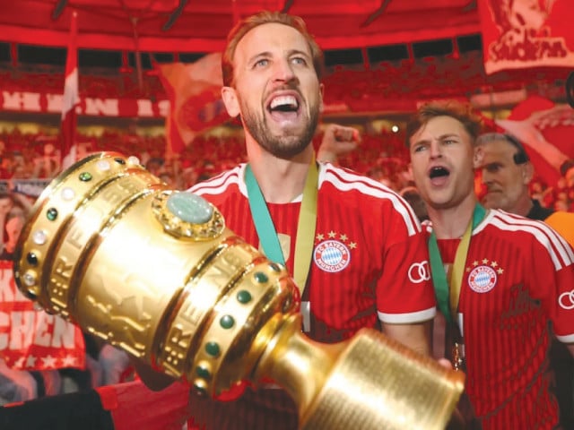 Harry Kane hat-trick wins German Cup for Bayern - Pakistan Today ...
