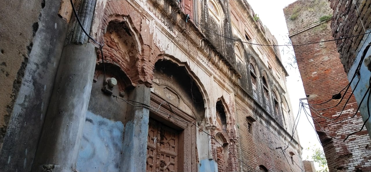 The abandoned mansion of Daska