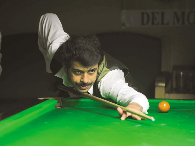 Imran, Sajjad continue winning ways