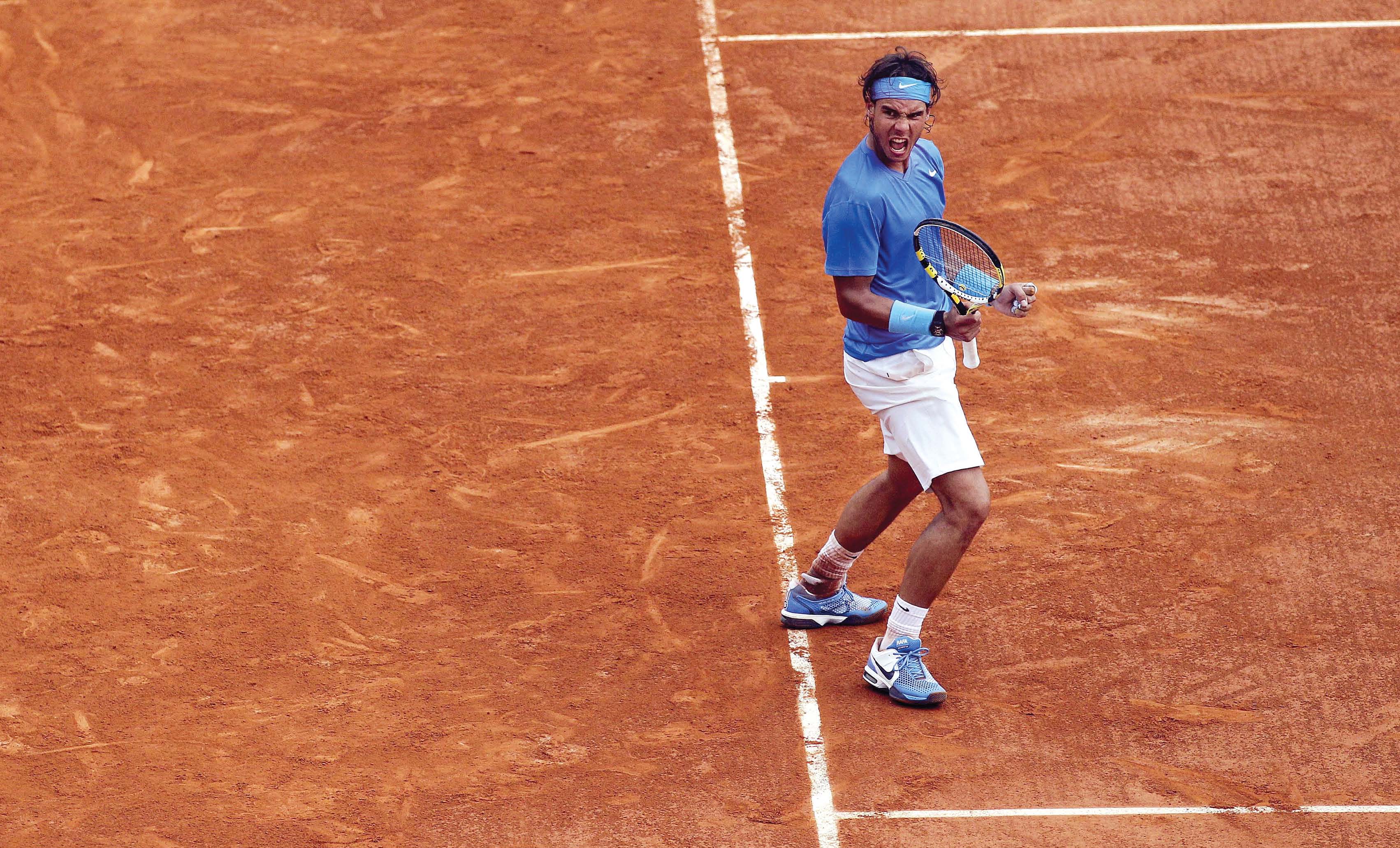 King Rafa triumphs in Paris