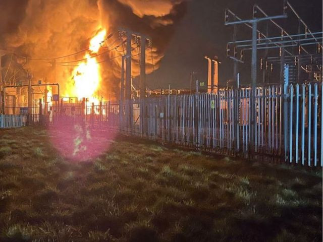 Massive fire at London substation sends smoke across city, power unaffected