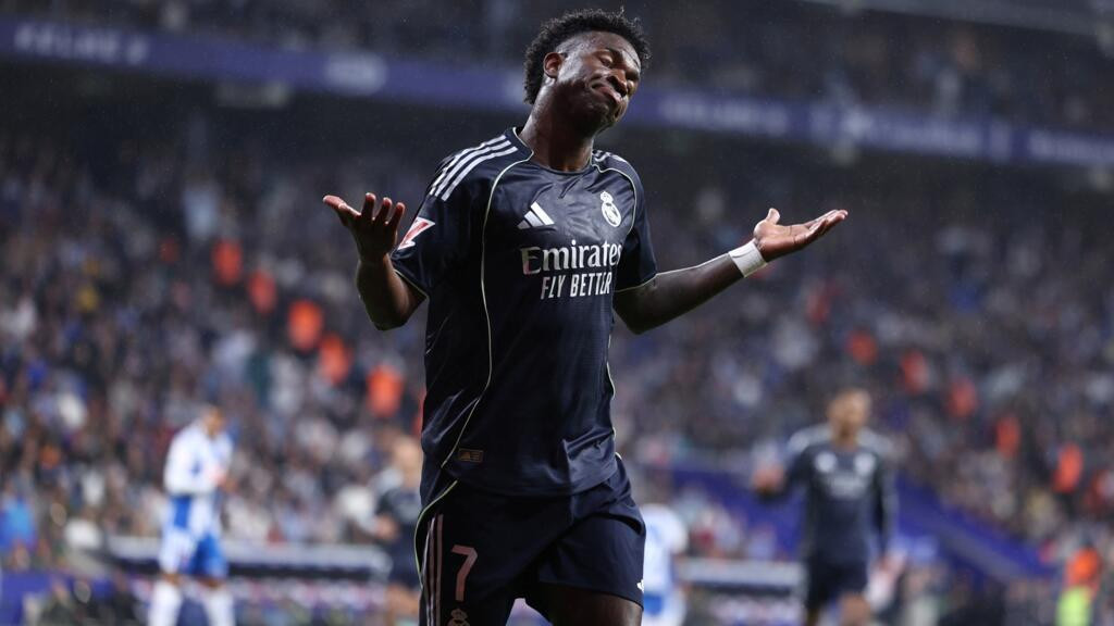 Vinicius double delays Barcelona La Liga title - Pakistan Today ...